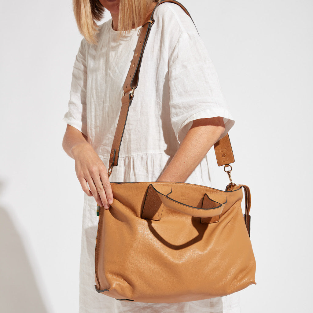 HARRY AUSTIN - Luxury Italian Leather Handbags & Accessories